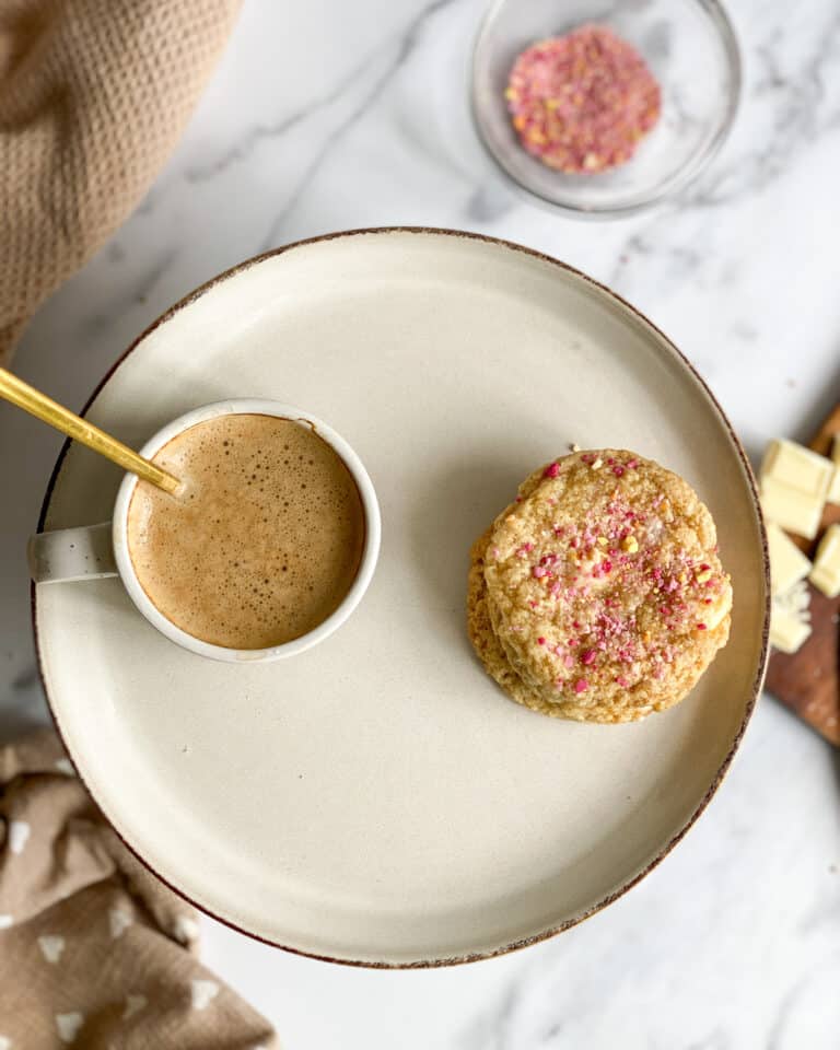 The BEST low calorie peppermint cookies - 79 calories each! - Weight ...